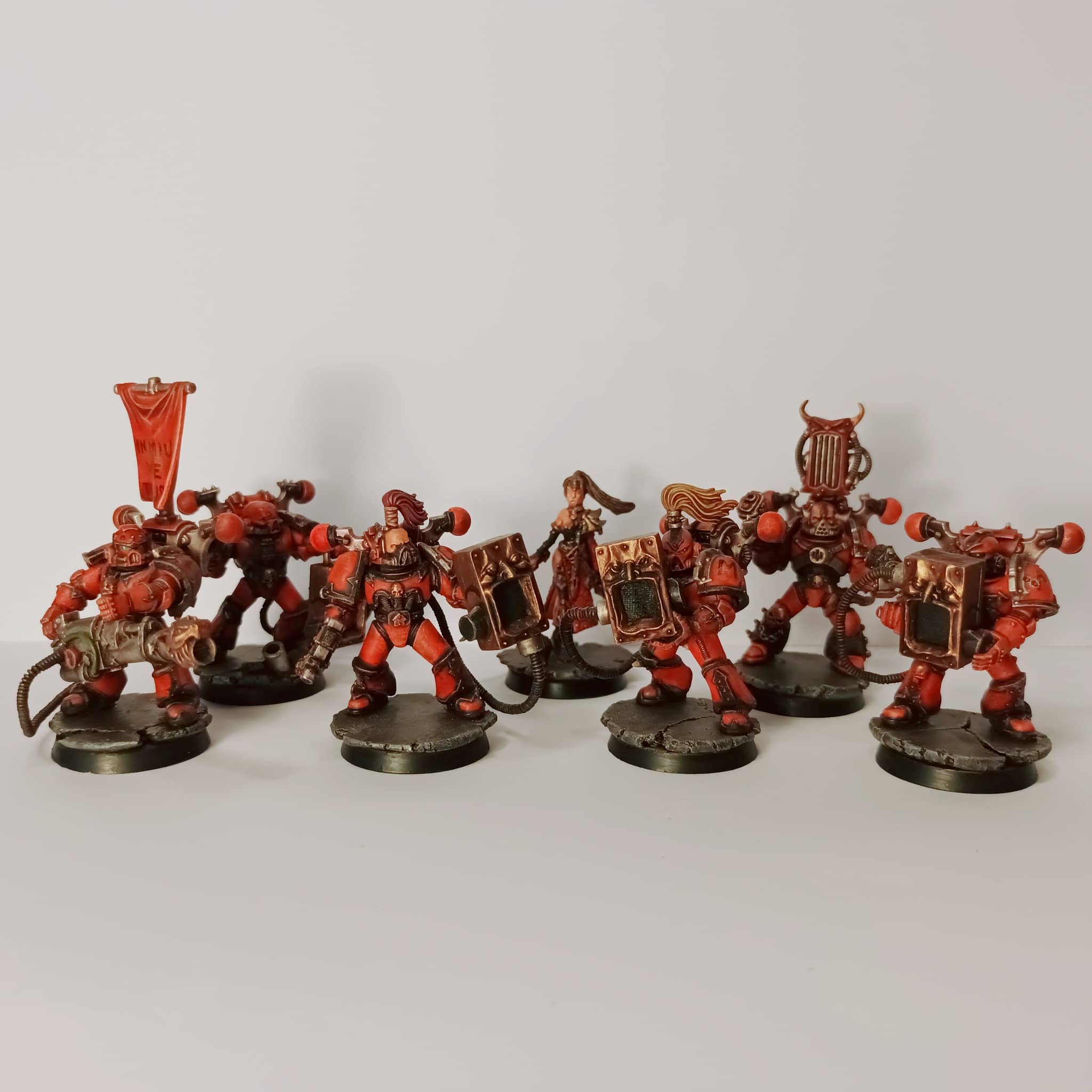 L'INCREDIBILE LORE DI WARHAMMER 40.000: INTERVISTA A VILLANORA - Parco ...